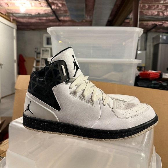 Jordan | Shoes | Nike Air Jordan Flight 3 | Poshmark